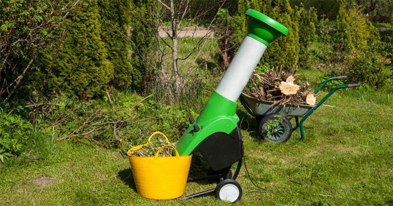 Be Eco Responsible With the Best Garden Shredder